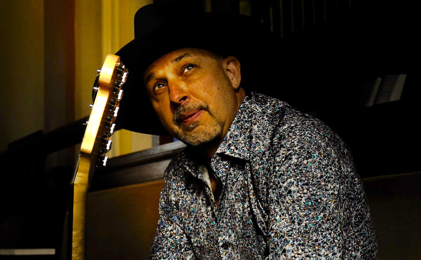 Too Slim & The Taildraggers – Ketch Agency